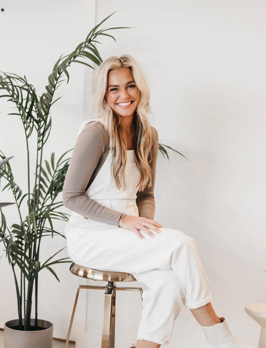 ELLIE SCHRAM – LINK x LOU