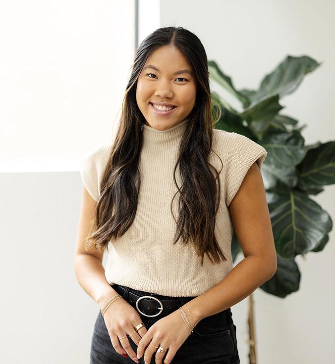 MOLLY HOUSER – LINK x LOU